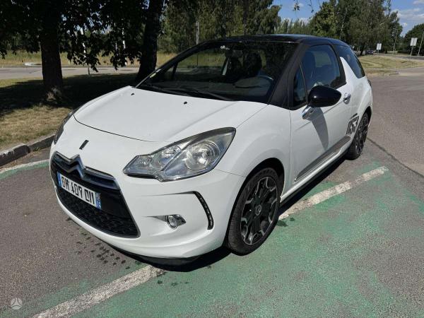 White Citroen DS3 2012 in Taurage, with an engine capacity of 1.56 L and mileage of 217 thousand km for 4300 €, photo 1 on AUTOMOTO.COM.LV