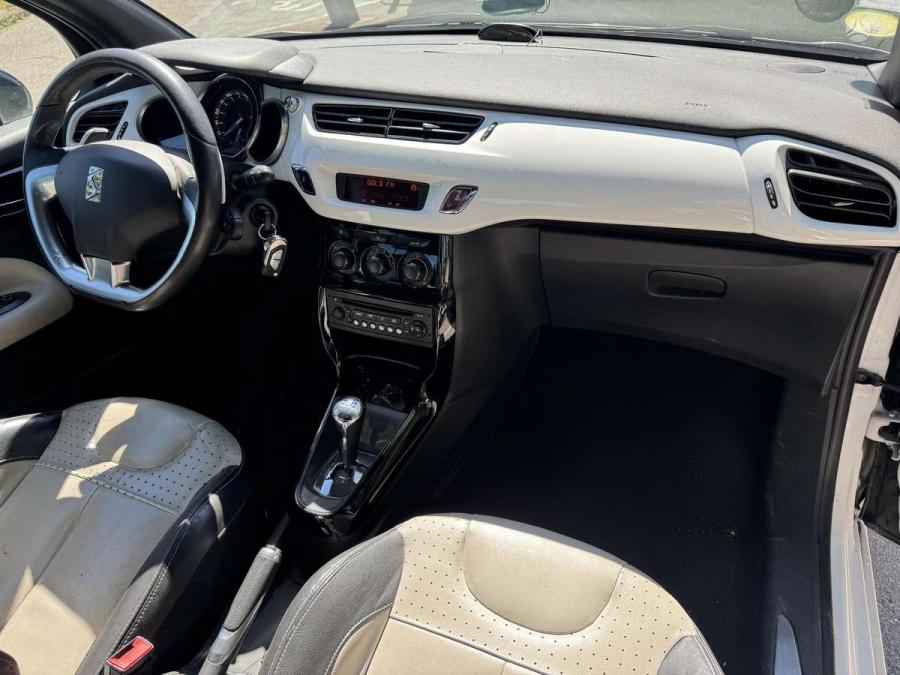 Balts Citroen DS3 2012 Tauragė, ar dzinēja tilpumu 1.56 L un nobraukumu 217 tūkst. km par 4300 €, foto 12 vietnē AUTOMOTO.COM.LV