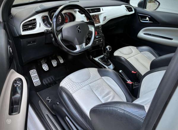 White Citroen DS3 2012 in Vilnius, with an engine capacity of 1.60 L and mileage of 196 thousand km for 2350 €, photo 10 on AUTOMOTO.COM.LV