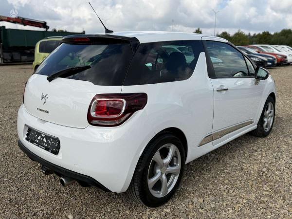 White Citroen DS3 2013 in Siauliai, with an engine capacity of 1.20 L and mileage of 193 thousand km for 2999 €, photo 6 on AUTOMOTO.COM.LV