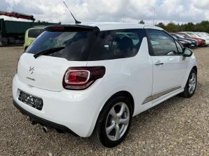 White Citroen DS3 2013 in Siauliai, with an engine capacity of 1.20 L and mileage of 193 thousand km for 2999 €, photo 6 on AUTOMOTO.COM.LV