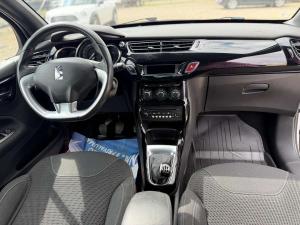 White Citroen DS3 2013 in Siauliai, with an engine capacity of 1.20 L and mileage of 193 thousand km for 2999 €, photo 16 on AUTOMOTO.COM.LV