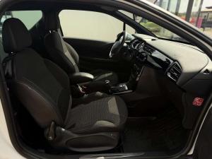 White Citroen DS3 2013 in Siauliai, with an engine capacity of 1.20 L and mileage of 193 thousand km for 2999 €, photo 17 on AUTOMOTO.COM.LV