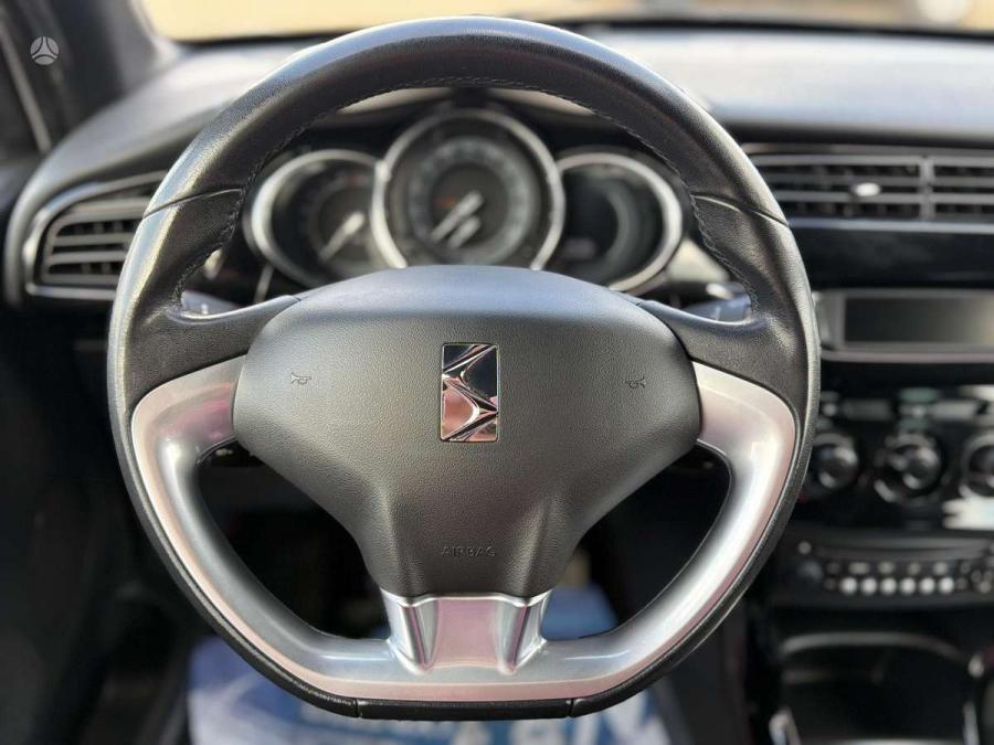 White Citroen DS3 2013 in Siauliai, with an engine capacity of 1.20 L and mileage of 193 thousand km for 2999 €, photo 19 on AUTOMOTO.COM.LV