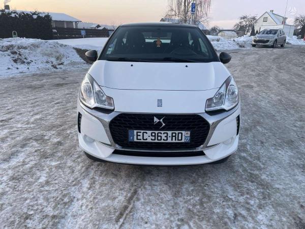 White Citroen DS3 2016 in Taurage, with an engine capacity of 1.20 L and mileage of 101 thousand km for 4200 €, photo 2 on AUTOMOTO.COM.LV