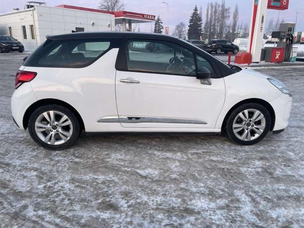 White Citroen DS3 2016 in Taurage, with an engine capacity of 1.20 L and mileage of 101 thousand km for 4200 €, photo 8 on AUTOMOTO.COM.LV