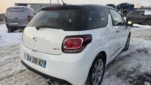 White Citroen DS3 2018 in Kaunas, with an engine capacity of 1.20 L and mileage of 100 thousand km for 7200 €, photo 6 on AUTOMOTO.COM.LV