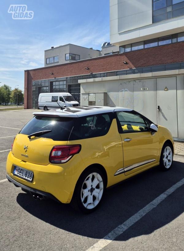 Yellow Citroen DS3 2012 in Klaipeda, with an engine capacity of 1.60 L and mileage of 130 thousand km for 3950 €, photo 3 on AUTOMOTO.COM.LV
