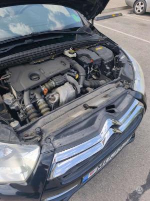Black Citroen DS4 2011 in Marijampole, with an engine capacity of 1.56 L and mileage of 220 thousand km for 4700 €, photo 8 on AUTOMOTO.COM.LV