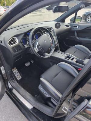 Black Citroen DS4 2011 in Marijampole, with an engine capacity of 1.56 L and mileage of 220 thousand km for 4700 €, photo 12 on AUTOMOTO.COM.LV