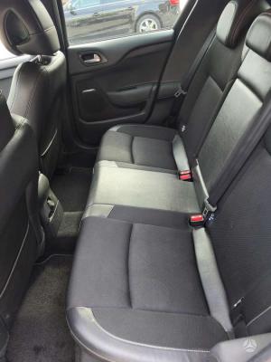 Black Citroen DS4 2011 in Marijampole, with an engine capacity of 1.56 L and mileage of 220 thousand km for 4700 €, photo 13 on AUTOMOTO.COM.LV