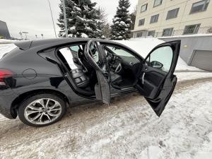 Melns Citroen DS4 2012 Viļņa, ar dzinēja tilpumu 2.00 L un nobraukumu 267 tūkst. km par 3750 €, foto 13 vietnē AUTOMOTO.COM.LV
