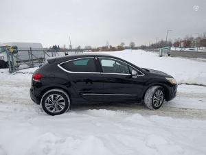 Black Citroen DS4 2015 in Alytus, with an engine capacity of 1.20 L and mileage of 169 thousand km for 4900 €, photo 5 on AUTOMOTO.COM.LV