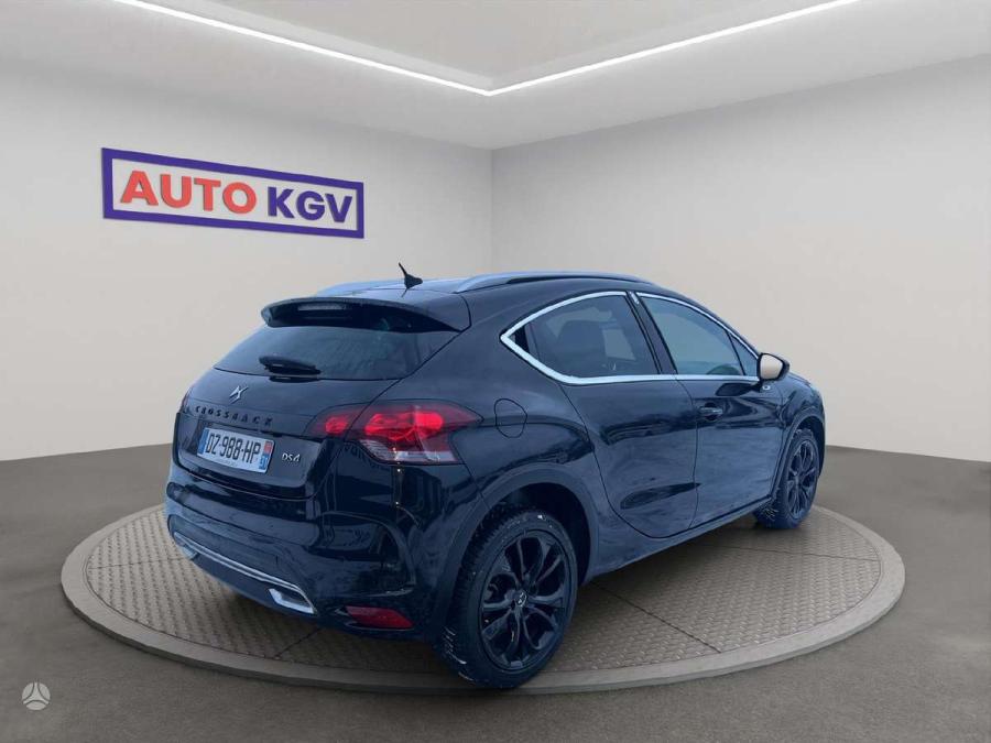 Melns Citroen DS4 2016 Kauņa, ar dzinēja tilpumu 0.00 L un nobraukumu 176 tūkst. km par 6499 €, foto 5 vietnē AUTOMOTO.COM.LV