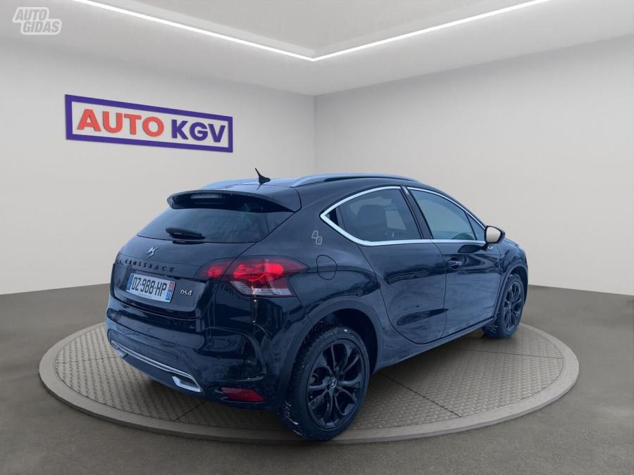 Black Citroen DS4 2016 in Kaunas, with an engine capacity of 0.00 L and mileage of 176 thousand km for 6499 €, photo 6 on AUTOMOTO.COM.LV
