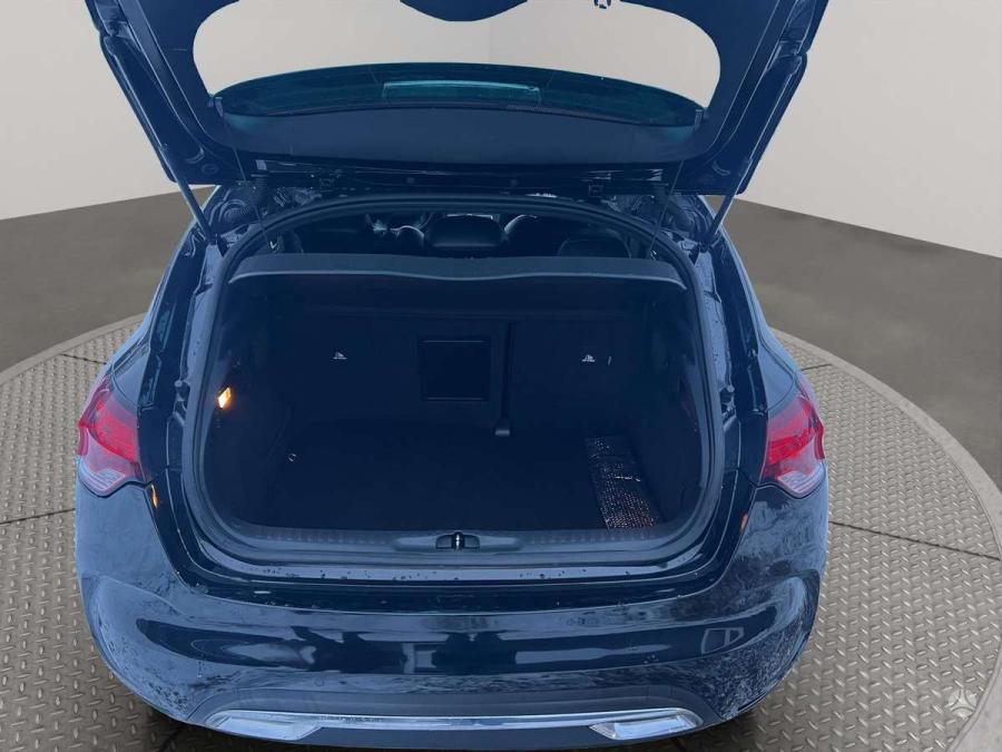 Black Citroen DS4 2016 in Kaunas, with an engine capacity of 0.00 L and mileage of 176 thousand km for 6499 €, photo 11 on AUTOMOTO.COM.LV