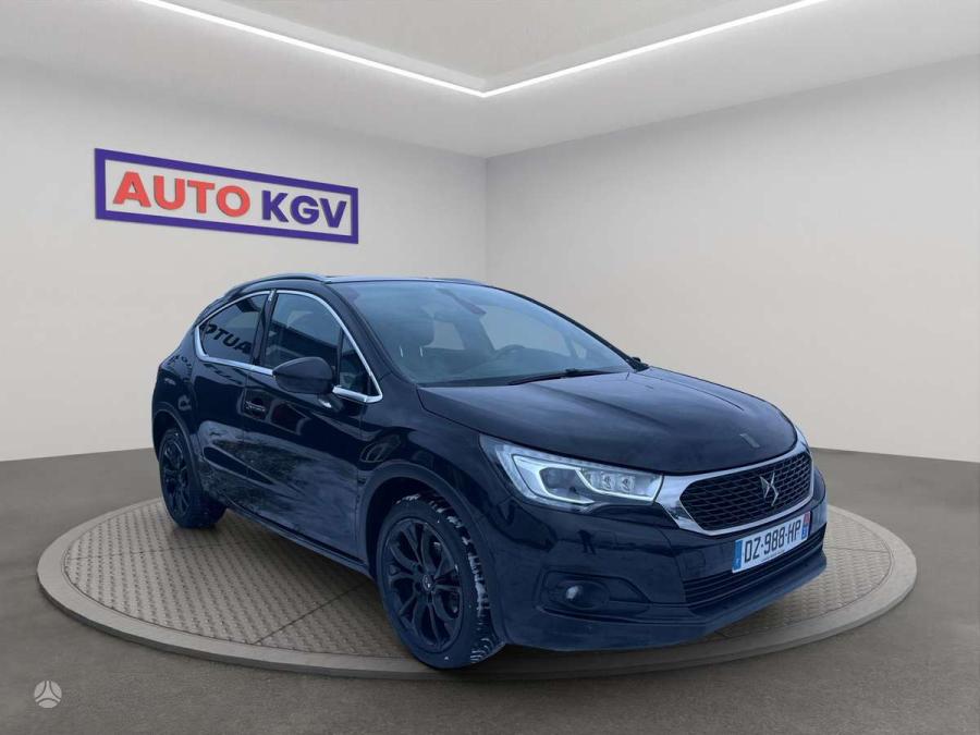 Black Citroen DS4 2016 in Kaunas, with an engine capacity of 0.00 L and mileage of 176 thousand km for 6499 €, photo 8 on AUTOMOTO.COM.LV
