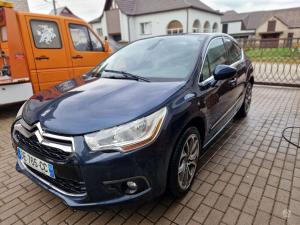 Blue Citroen DS4 2012 in Taurage, with an engine capacity of 2.00 L and mileage of 270 thousand km for 2750 €, photo 5 on AUTOMOTO.COM.LV