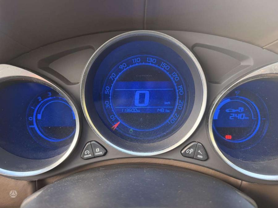 Brūns Citroen DS4 2011 Tauragė, ar dzinēja tilpumu 1.60 L un nobraukumu 114 tūkst. km par 3350 €, foto 15 vietnē AUTOMOTO.COM.LV