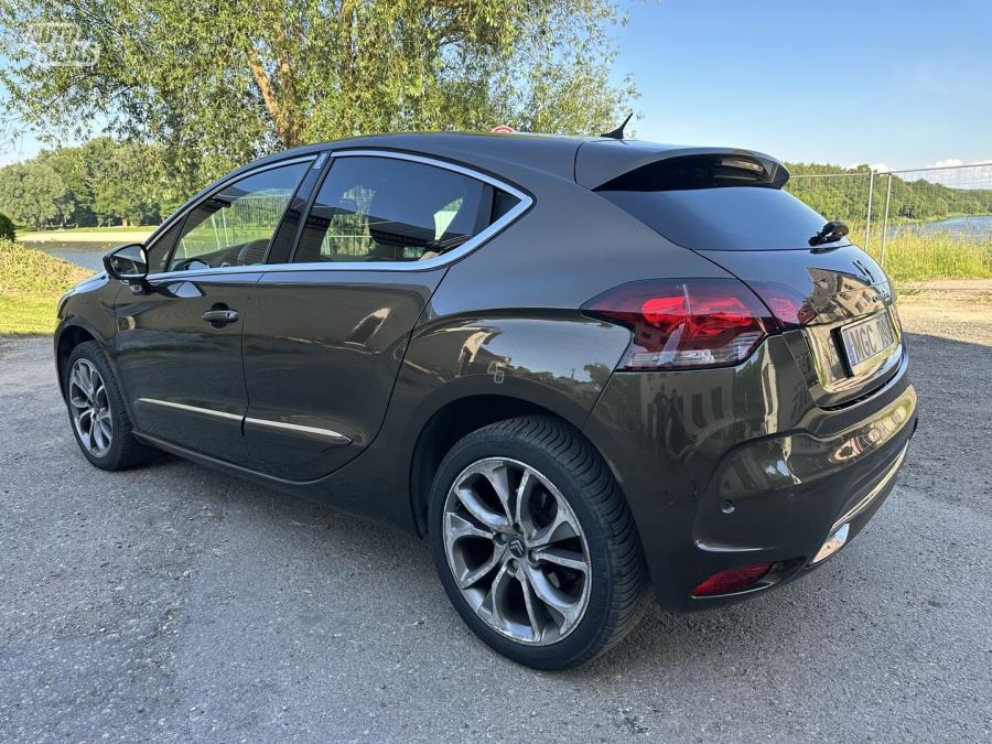 Brūns Citroen DS4 2013 Kauņa, ar dzinēja tilpumu 1.60 L un nobraukumu 185 tūkst. km par 3100 €, foto 4 vietnē AUTOMOTO.COM.LV