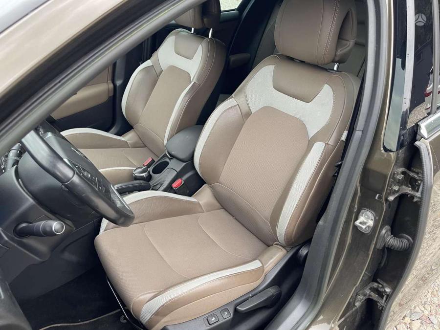 Brūns Citroen DS4 2013 Kauņa, ar dzinēja tilpumu 1.60 L un nobraukumu 90 tūkst. km par 6600 €, foto 9 vietnē AUTOMOTO.COM.LV