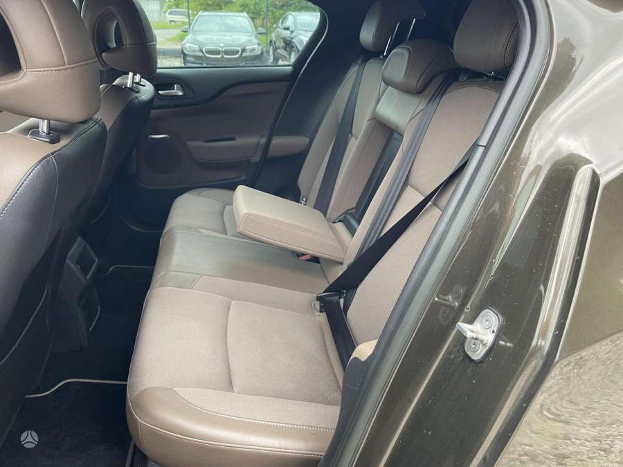 Brūns Citroen DS4 2013 Kauņa, ar dzinēja tilpumu 1.60 L un nobraukumu 90 tūkst. km par 6600 €, foto 10 vietnē AUTOMOTO.COM.LV