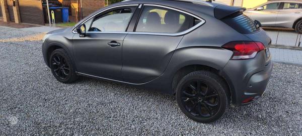 Brūns Citroen DS4 2017 Tauragė, ar dzinēja tilpumu 1.20 L un nobraukumu 150 tūkst. km par 5199 €, foto 2 vietnē AUTOMOTO.COM.LV
