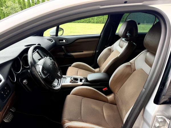 Grey Citroen DS4 2011 in Kaunas, with an engine capacity of 1.56 L and mileage of 244 thousand km for 3000 €, photo 5 on AUTOMOTO.COM.LV
