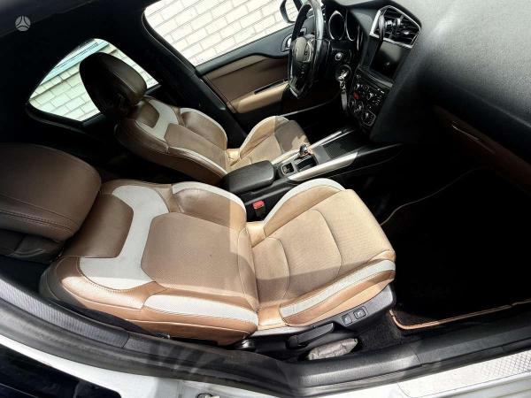 Grey Citroen DS4 2011 in Kaunas, with an engine capacity of 1.56 L and mileage of 244 thousand km for 3000 €, photo 6 on AUTOMOTO.COM.LV