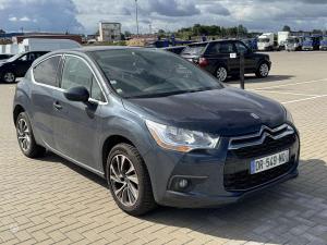 Pelēks Citroen DS4 2011 Tauragė, ar dzinēja tilpumu 1.56 L un nobraukumu 188 tūkst. km par 3800 €, foto 3 vietnē AUTOMOTO.COM.LV