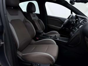 Grey Citroen DS4 2011 in Vilnius, with an engine capacity of 1.56 L and mileage of 145 thousand km for 3999 €, photo 15 on AUTOMOTO.COM.LV