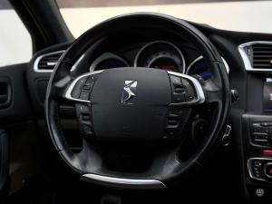 Grey Citroen DS4 2011 in Vilnius, with an engine capacity of 1.56 L and mileage of 145 thousand km for 3999 €, photo 19 on AUTOMOTO.COM.LV