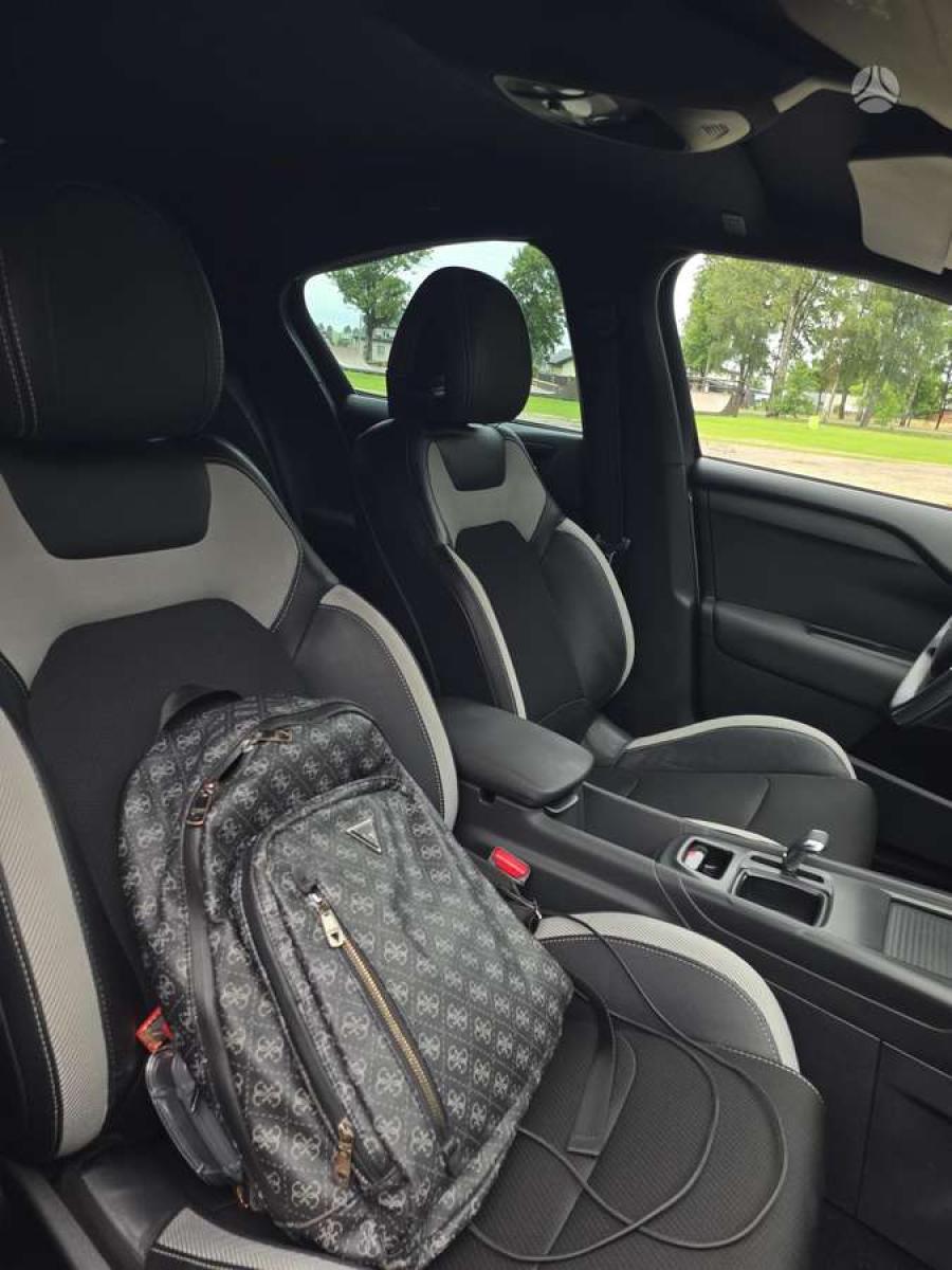 Grey Citroen DS4 2011 in Taurage, with an engine capacity of 1.56 L and mileage of 200 thousand km for 3999 €, photo 15 on AUTOMOTO.COM.LV