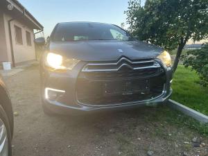 Grey Citroen DS4 2012 in Sakiai, with an engine capacity of 1.56 L and mileage of 251 thousand km for 2650 €, photo 3 on AUTOMOTO.COM.LV