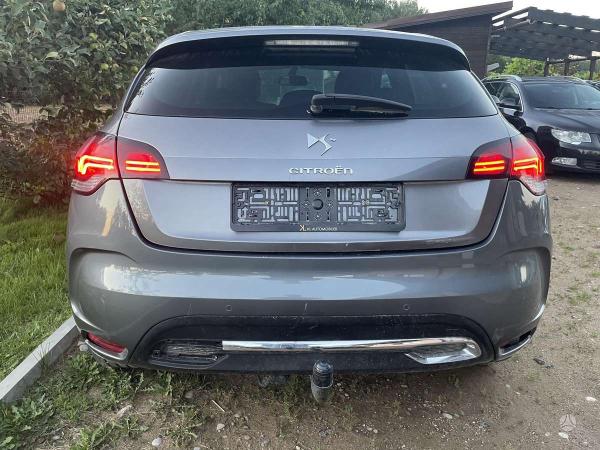 Grey Citroen DS4 2012 in Sakiai, with an engine capacity of 1.56 L and mileage of 251 thousand km for 2650 €, photo 7 on AUTOMOTO.COM.LV