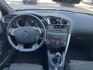 Pelēks Citroen DS4 2013 Tallina, ar dzinēja tilpumu 1.60 L un nobraukumu 123 tūkst. km par 4590 €, foto 15 vietnē AUTOMOTO.COM.LV