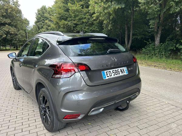 Grey Citroen DS4 2016 in Taurage, with an engine capacity of 1.20 L and mileage of 170 thousand km for 4750 €, photo 7 on AUTOMOTO.COM.LV