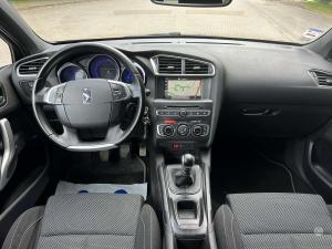 Grey Citroen DS4 2016 in Taurage, with an engine capacity of 1.20 L and mileage of 170 thousand km for 4750 €, photo 12 on AUTOMOTO.COM.LV