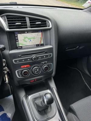 Grey Citroen DS4 2016 in Taurage, with an engine capacity of 1.20 L and mileage of 170 thousand km for 4750 €, photo 22 on AUTOMOTO.COM.LV
