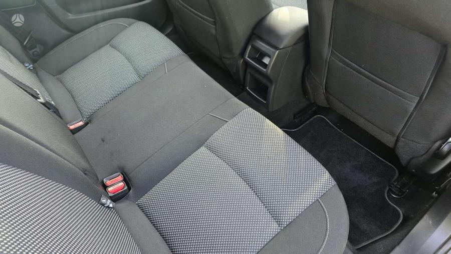 Grey Citroen DS4 2016 in Kaunas, with an engine capacity of 1.56 L and mileage of 189 thousand km for 6900 €, photo 25 on AUTOMOTO.COM.LV