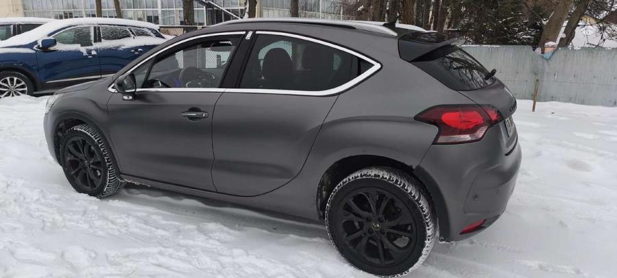 Pelēks Citroen DS4 2017 Tauragė, ar dzinēja tilpumu 1.20 L un nobraukumu 152 tūkst. km par 7200 €, foto 4 vietnē AUTOMOTO.COM.LV