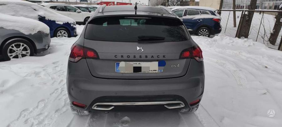 Pelēks Citroen DS4 2017 Tauragė, ar dzinēja tilpumu 1.20 L un nobraukumu 152 tūkst. km par 7200 €, foto 8 vietnē AUTOMOTO.COM.LV