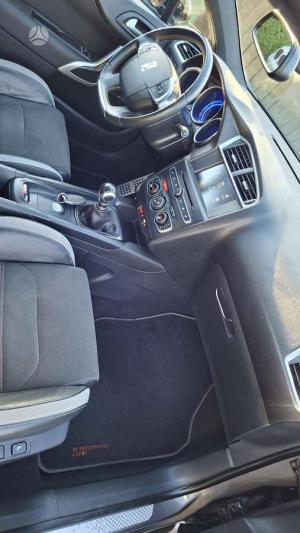 Pelēks Citroen DS4 2017 Kauņa, ar dzinēja tilpumu 1.60 L un nobraukumu 92 tūkst. km par 6650 €, foto 14 vietnē AUTOMOTO.COM.LV