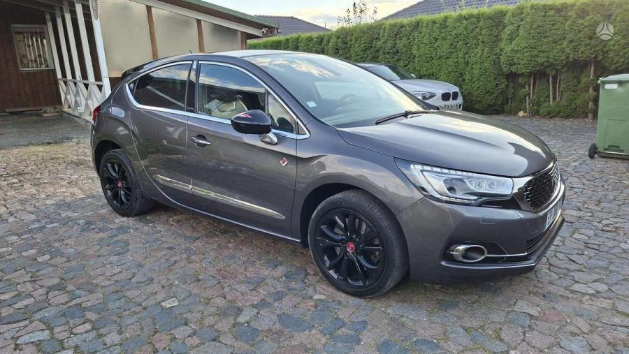 Pelēks Citroen DS4 2017 Kauņa, ar dzinēja tilpumu 1.60 L un nobraukumu 92 tūkst. km par 6650 €, foto 23 vietnē AUTOMOTO.COM.LV