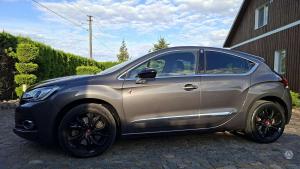 Pelēks Citroen DS4 2017 Kauņa, ar dzinēja tilpumu 1.60 L un nobraukumu 92 tūkst. km par 6650 €, foto 25 vietnē AUTOMOTO.COM.LV