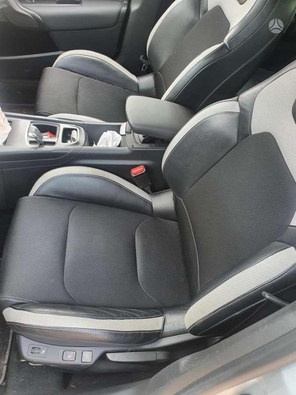 Pelēks Citroen DS4 2011 Viļņa, ar dzinēja tilpumu 1.60 L un nobraukumu 100 tūkst. km par 1250 €, foto 3 vietnē AUTOMOTO.COM.LV