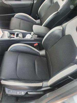 Pelēks Citroen DS4 2011 Viļņa, ar dzinēja tilpumu 1.60 L un nobraukumu 100 tūkst. km par 1250 €, foto 4 vietnē AUTOMOTO.COM.LV