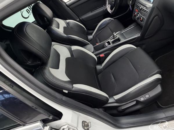 Citroen DS4 2011 in Vilnius, with an engine capacity of 1.56 L and mileage of 261 thousand km for 3700 €, photo 5 on AUTOMOTO.COM.LV