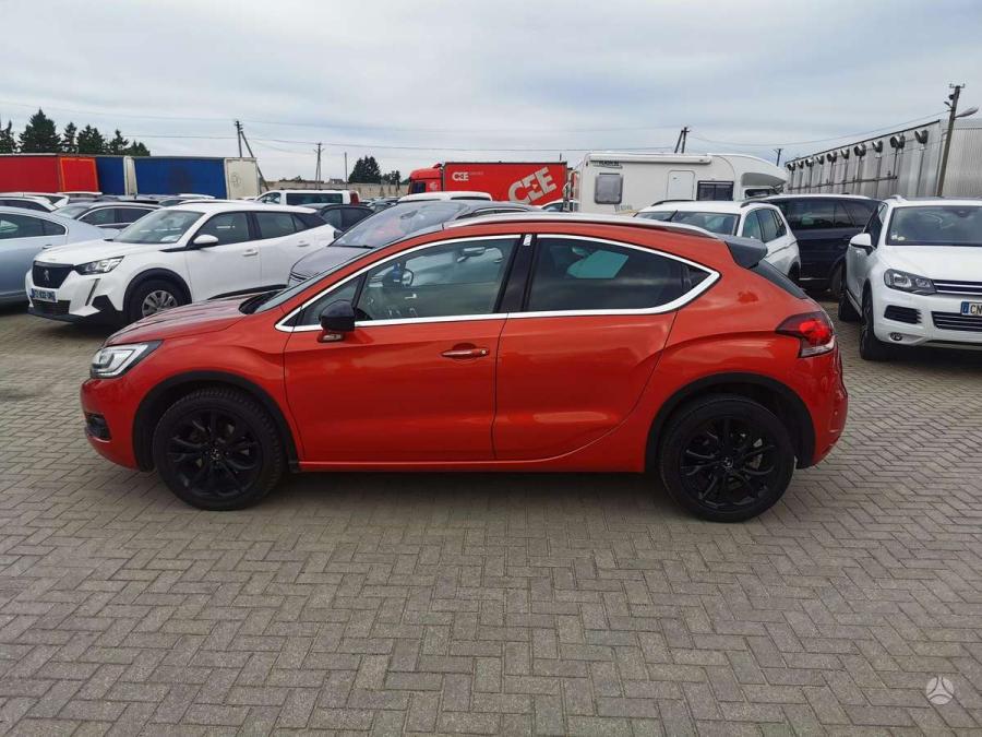 Citroen DS4 2015 Tauragė, ar dzinēja tilpumu 2.00 L un nobraukumu 187 tūkst. km par 7250 €, foto 8 vietnē AUTOMOTO.COM.LV