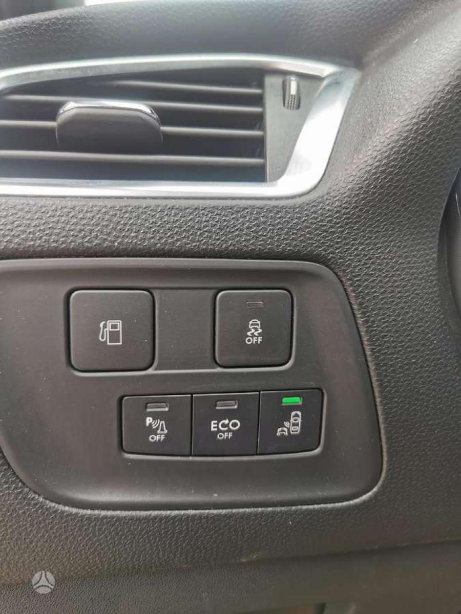 Citroen DS4 2015 Tauragė, ar dzinēja tilpumu 2.00 L un nobraukumu 187 tūkst. km par 7250 €, foto 22 vietnē AUTOMOTO.COM.LV
